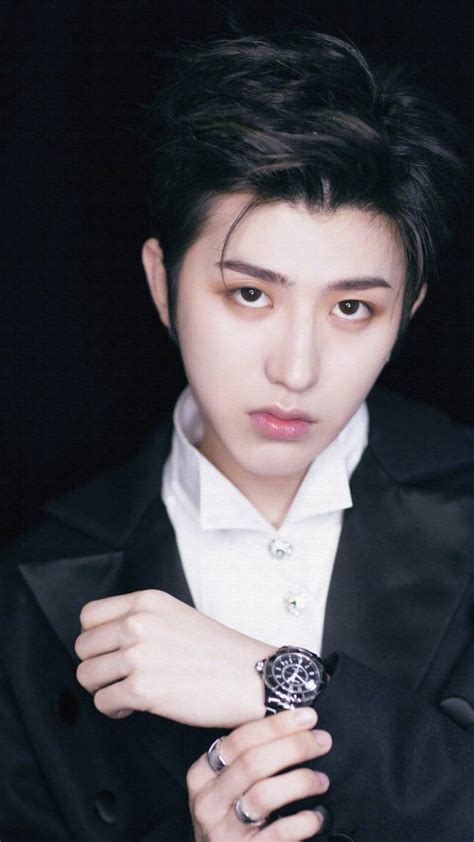 蔡徐坤 堆糖，美图壁纸兴趣社区