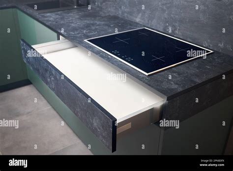 Induction Cooker Black Tempered Glass Hob Aspirating Induction Hob On