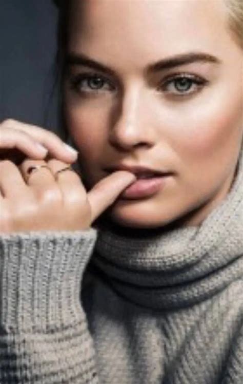 Mesmerizing Eyes Beautiful Everything Scrolller