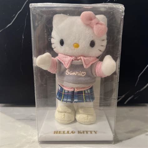 Hello Kitty Original Plush
