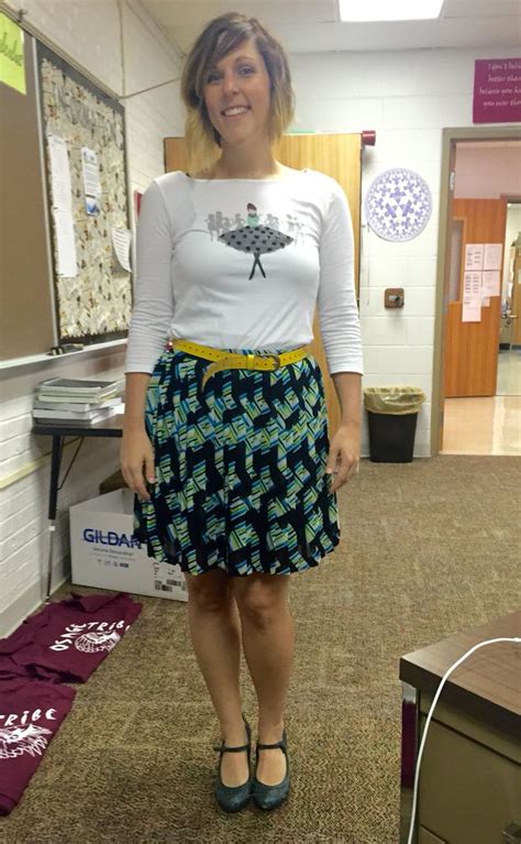 Fun Top With Print Skirt Printed Skirts Teacher Outfits Skirts