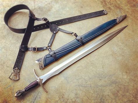 Everestforge 22 Inches Blade Viking Sword Handmade Sword Made Of Leaf