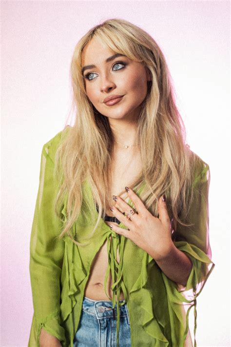 Sabrina Carpenter Height And Weight What You Want To Know About Her Physique