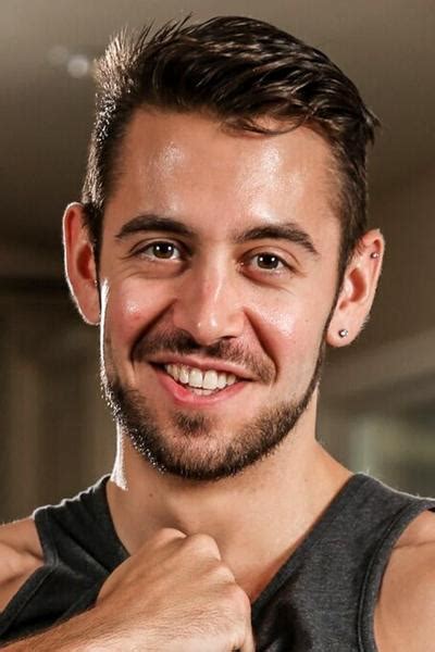 Dante Colle About Entertainmentie