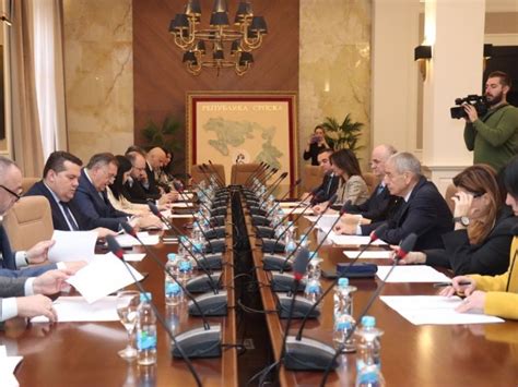 Састанак представника институција Српске о прослави Дана Републике ФОТО