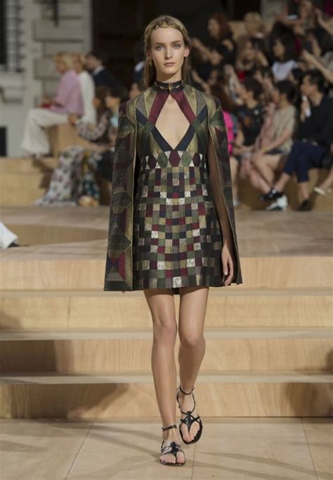 Valentino Fall 2015 Haute Couture