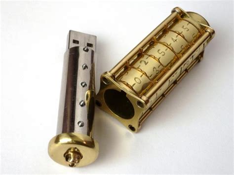 Awesome Homemade Steampunk Secured Flash Drive
