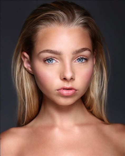 Gwen Rachel Image