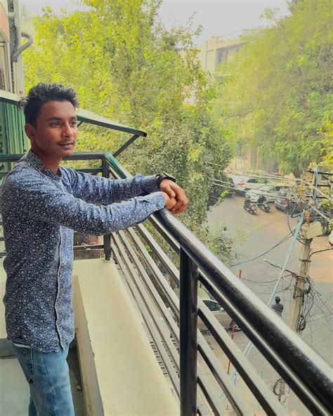 rajan kumar 🟢🟠🔴 rajan developer instagram photos and videos