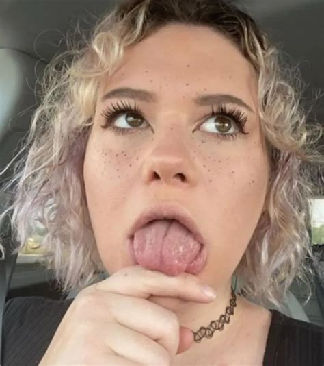 Candy Lips Scrolller