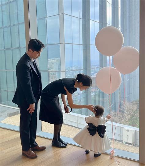 다빌리죠 제주파티풍선 제주레터링풍선 제주헬륨풍선 제주풍선 제주웨딩풍선 제주용돈풍선 프로포즈 꽃다발풍선 풍선꽃다발 ⠀ ⠀ 객실에서 진행한 스냅촬영에는 깔끔하게 몇개에