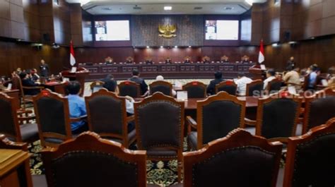 Logika Nyeleneh Ketika Uu Tipikor Dianggap Bisa Jerat Pedagang Pecel