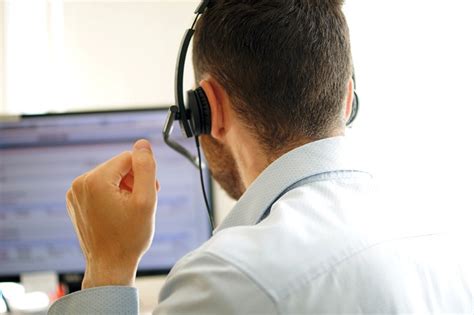 The Pros And Cons Of In House Monitoring Vs 3rd Party Monitored Security Systems Security