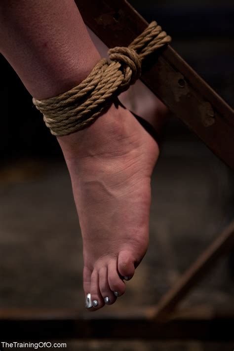 The Training Of O Featuring Maestro Stefanos Nerine Mechanique Sex Pictures CoedCherry Com