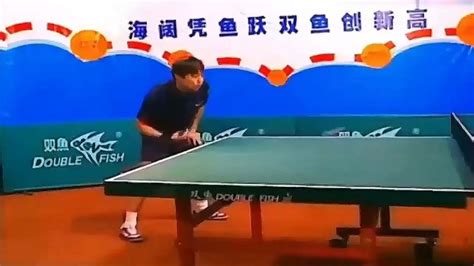 详解刘国梁 亲自示范 的直拍横打技术要点 体育 乒乓球 好看视频