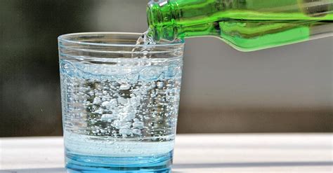 Why Does Sparkling Water Make You Feel Bloated