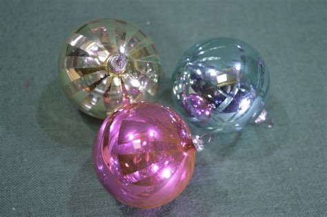 Купить Елочная игрушка сцепка Шар арбуз Стекло 3 штуки разного цвета СССР в интернет