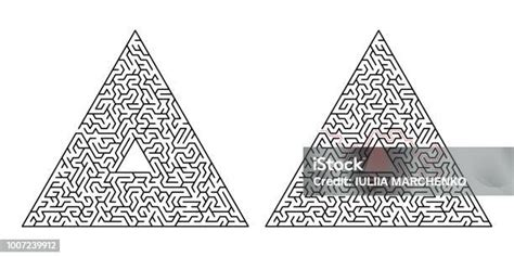 삼각형 미 궁입니다 흰색 배경에 고립 하는 미로 솔루션은 빨간색 점선에서 만든 검색에 대한 스톡 벡터 아트 및 기타 이미지