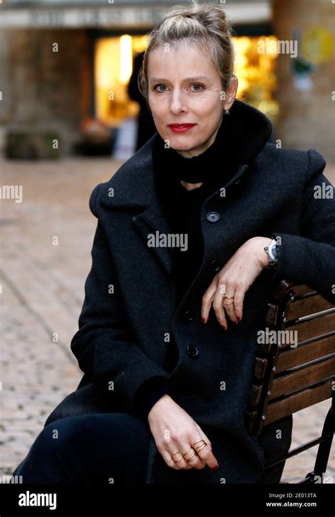 L Actrice Karin Viard Pose Un Photocall Pour Les Films L Amour Est Un