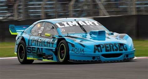 Esteban Gini Para La Historia Primera Victoria En El Tc Y Premio De Ocho Palos En Rafaela