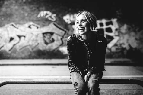 Lotta Ein Schauspielerinnen Portrait Neunzehn