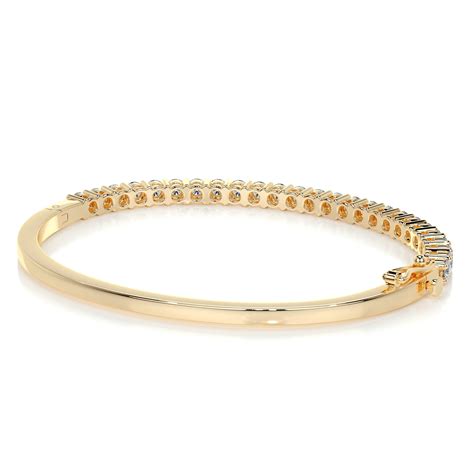 Karla Bangle Lab Grown Diamond Bracelet 25 Carat 18k Yellow Gold
