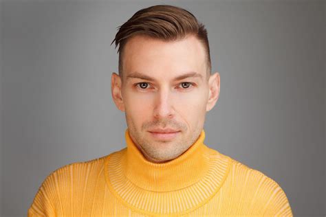 About Iurii Volf Medium