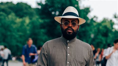 10 Sunglasses The Worlds Most Stylish Men Are Wearing Right Now Gq