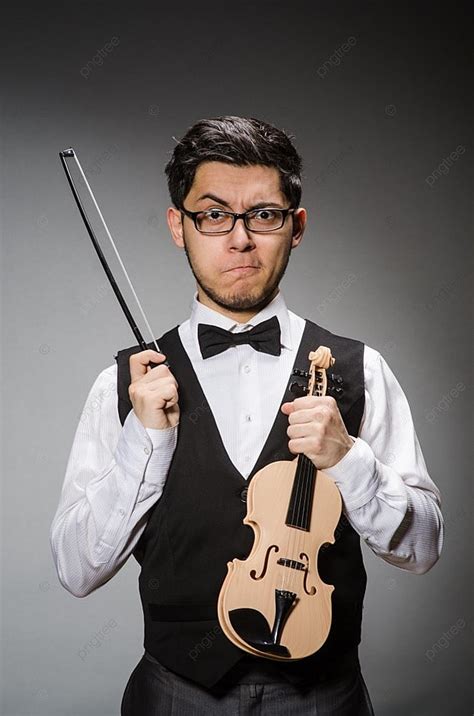 바이올린으로 재미있는 바이올린 연주자 배경 수행자 ~와 함께 성인 배경 일러스트 및 사진 무료 다운로드 Pngtree