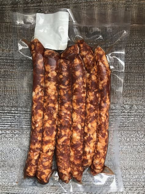 Saucisses épicées De Porc Noir 6 U Ferme Des Templiers Locavor Fr
