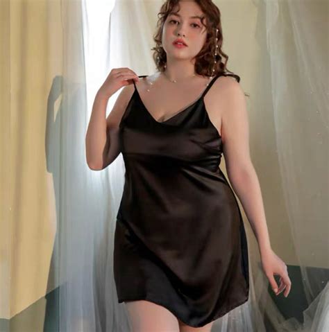 Plus Size Nightie Satin Lace Lingerie Set Floral Nightgown Plus Siz