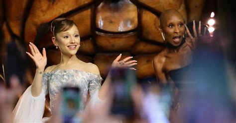 Ariana Grande Fan Accosted Singapore Jail Sentence Archyde