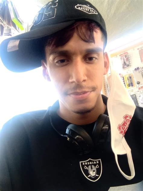 Just Another Day Working In The Hot Sun 🥵 💦 I Start Working At Pizza