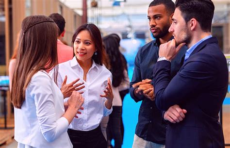 Veja Como Fazer Networking Sem Parecer Interesseiro