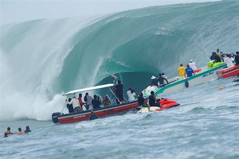 Edge Of Oblivion Tahiti Code Red Swell • Surfing Life