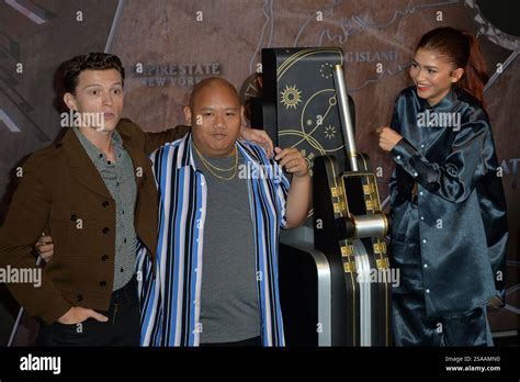 The Cast Of Spider Man Far From Home At The Empire State Building On