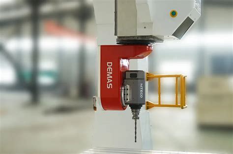 Why Can Axis CNC Router Become An Important Equipment For Mold Processing Otomic CNC