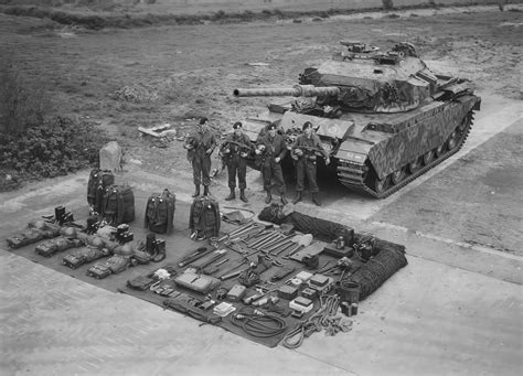 Tankhistoria A Dutch Centurion Mk 5 Tank With Its Crew And All Of