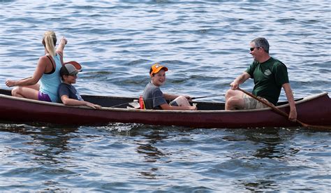 배경 화면 보트 호수 애정 옥외 반바지 차량 기분 전환 즐거움 캐나다 어업 외륜 온타리오 주 노 휴가 잔물결 취미 로잉 웃음 여행