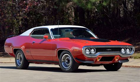 The Gentleman Brawler Rediscovering The Rare 1971 Plymouth Gtx 440 Six Barrel Autoevolution