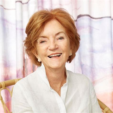 Laura Tuttle On Linkedin Inside Vera Bradley How Barbara Bradley Baekgaard Built A Company As