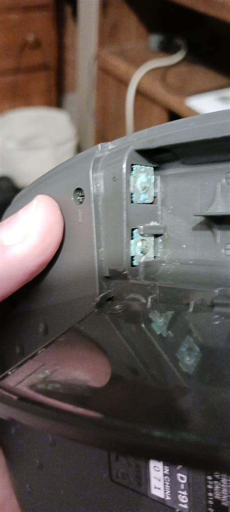 Is My Diskman Battery Port Screwed Rsony