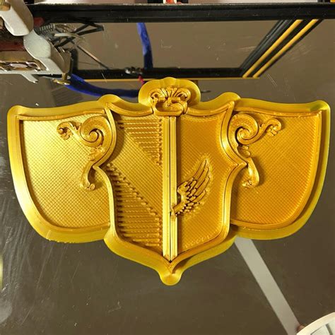Gold Silk Filament Svg Logo — Efugy