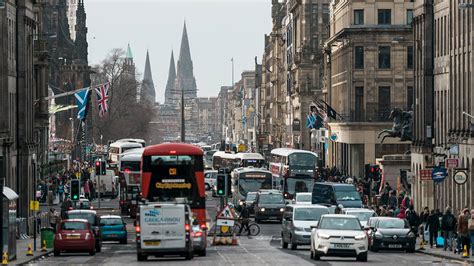 Tackling Air Pollution With Trees Woodland Trust