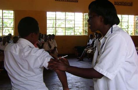 Who Updates Recommendations On Hpv Vaccination Schedule Rwanda Dispatch News Agency