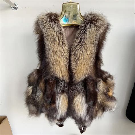 여성용 천연 여우 모피 조끼 작고 진짜 두꺼운 따뜻한 겨울 모피 코트 짧은 세련된 파카 세련된 민소매 재킷리얼 퍼