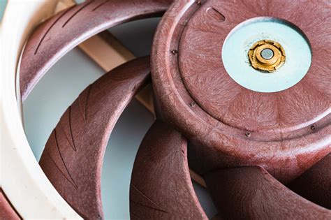 흰색 배경에 격리 된 Cpu 쿨러 팬 예비 부품에 대한 스톡 사진 및 기타 이미지 예비 부품 플라스틱 반도체 Istock