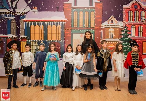 თანამედროვე განათლების აკადემიის მე 3 კლასის მოსწავლეებმა საშობაო საახალწლო სპექტაკლი „მაკნატუნა