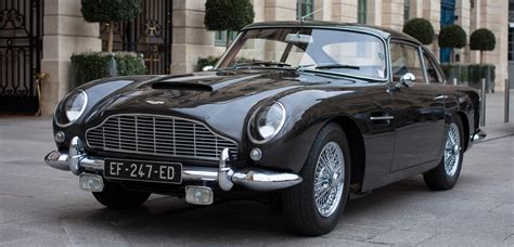 Top 10 Classic Aston Martins Of All Time Opumo Magazine