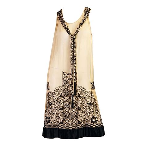 Very Fine 1920s Art Deco Beaded Evening Dress At 1stdibs